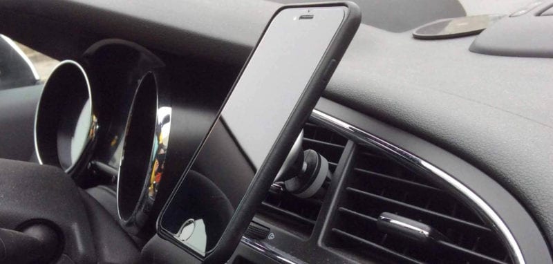 Les meilleurs supports magnétiques téléphone ! Avis d'un Pro