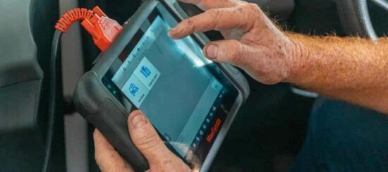 Les meilleures valises de diagnostic auto multimarque ! Avis d'un Pro