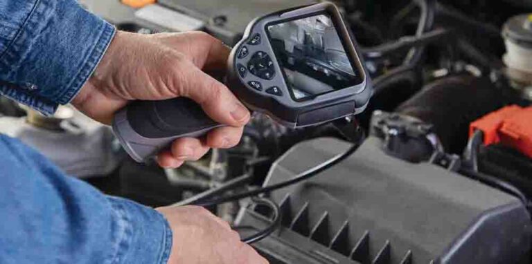 Les meilleures caméras d'inspection moteur ! Avis d'un Mécano